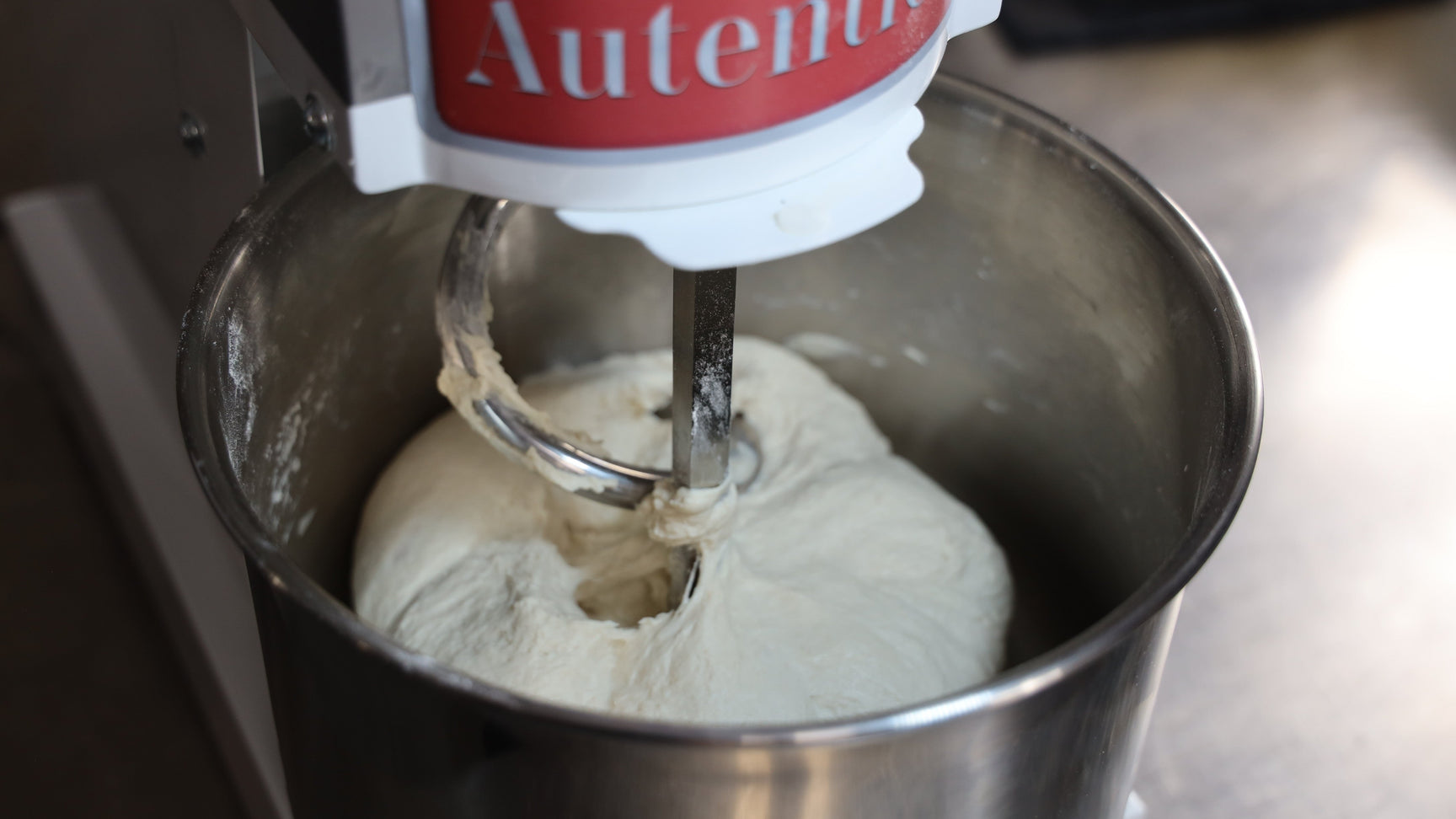 Spiral Dough Mixer | Autentico 700 Spiral Dough Mixer